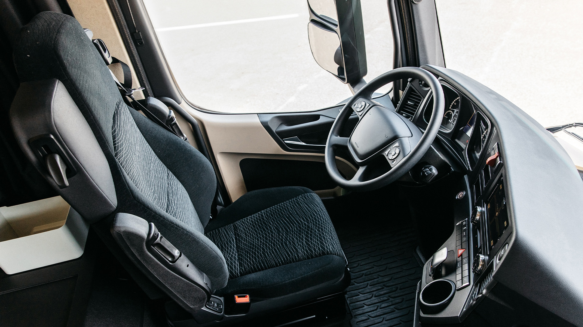 Organizing Your Semi-Truck Cab - Phoenix Truck Driving Institute